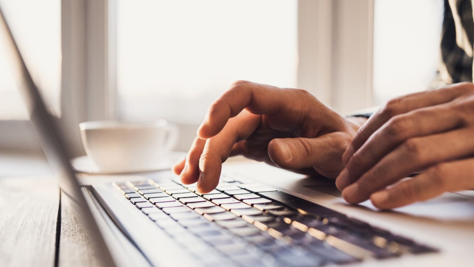 Loyal Community or Viral? How to Build a Brand That Lasts